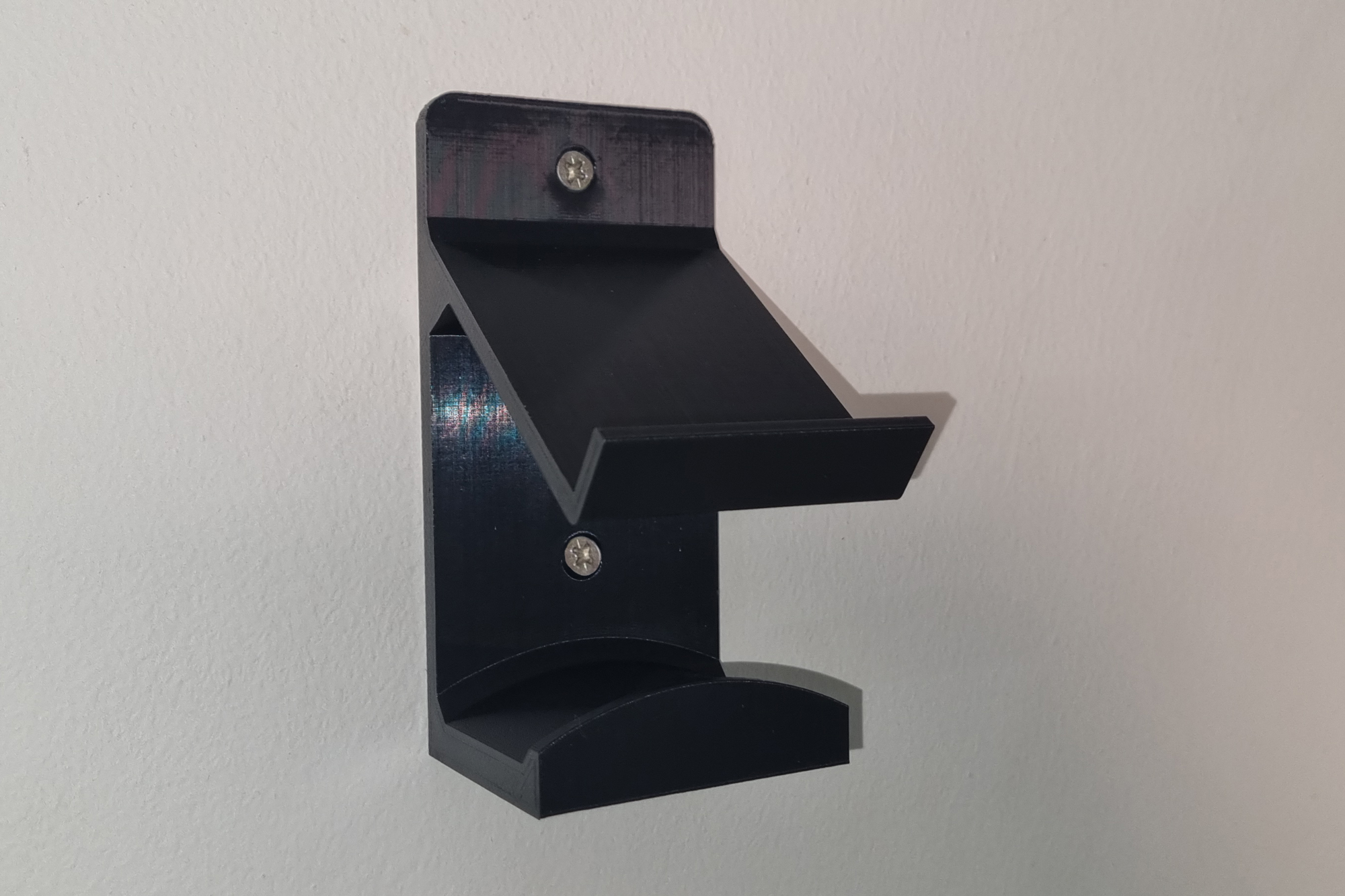 Universal Wall Mount Controller and Headset Holder - Planned Pixel Prints