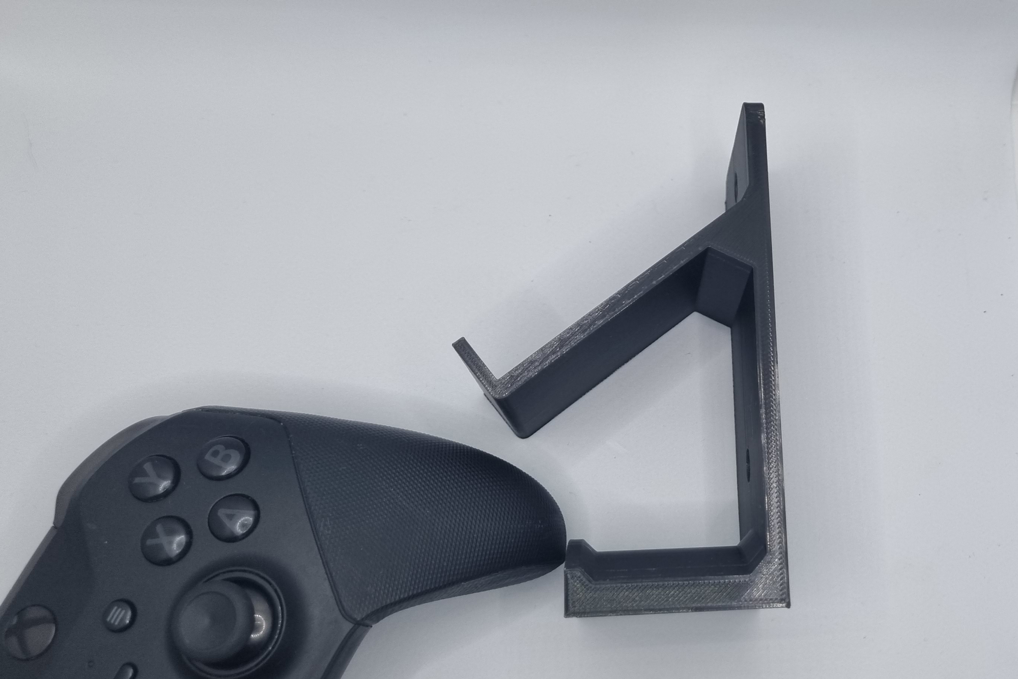 Universal Wall Mount Controller and Headset Holder - Planned Pixel Prints