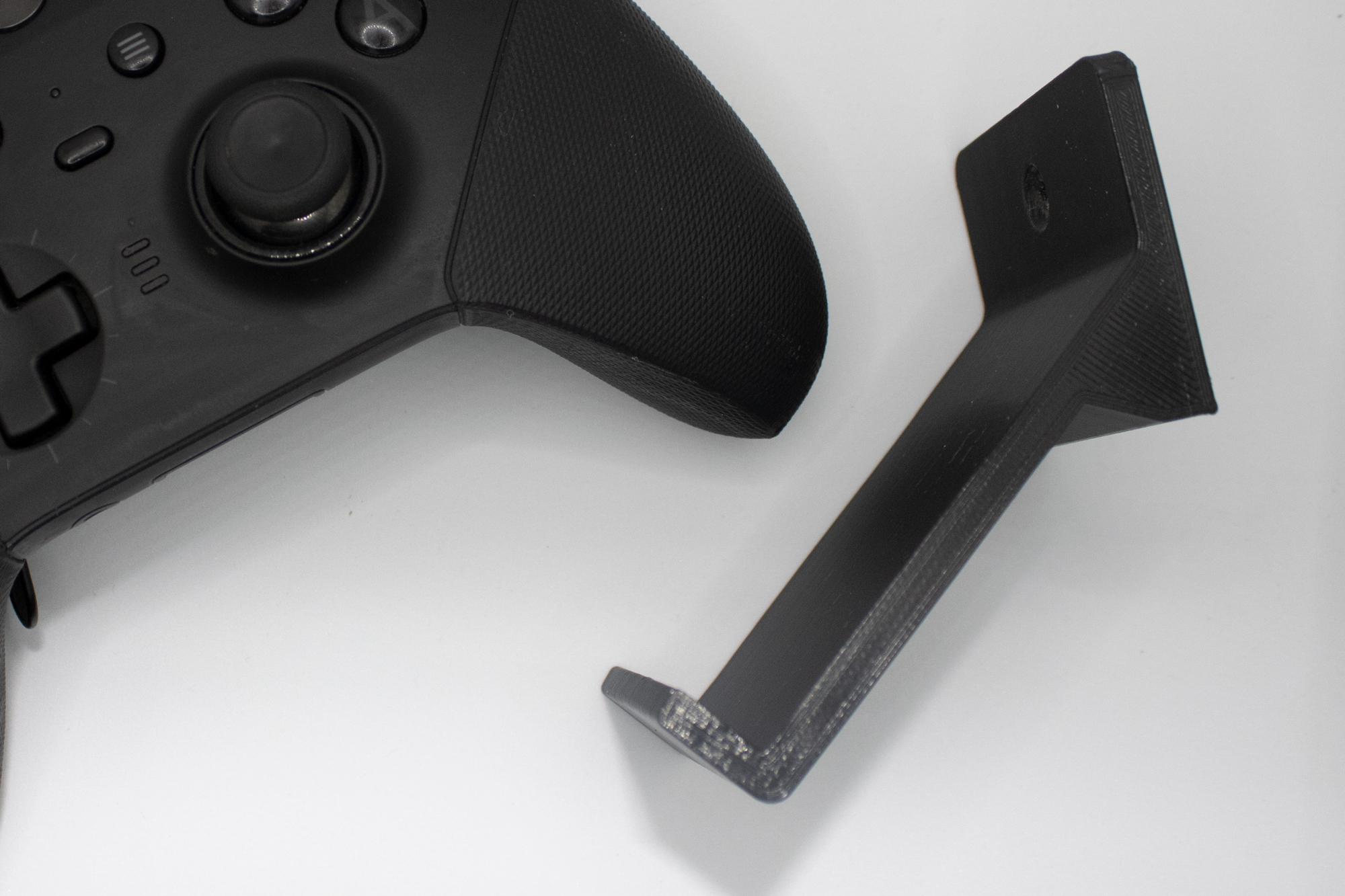 Universal Wall Mount Controller Holder - Planned Pixel Prints