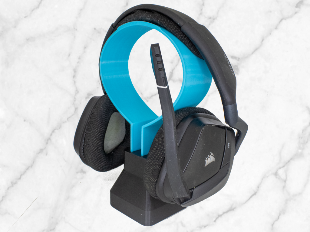 Universal Headset Display Stand - Planned Pixel Prints